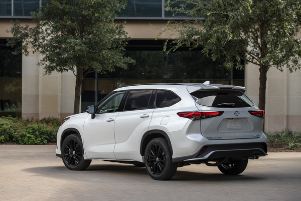 2024 Toyota Highlander