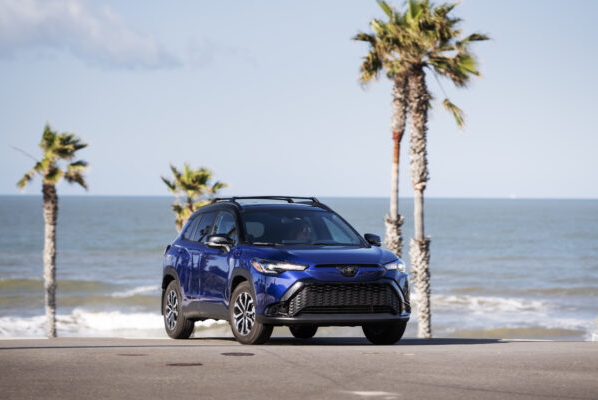 2024 Toyota Corolla Cross Hybrid Review - Gas-Model Corolla Cross Review